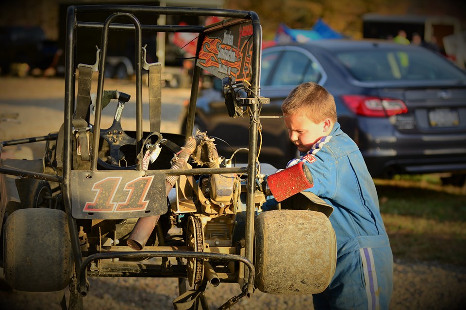 Greenwood Valley Action Tracks – Dirt Track Racing at its Finest!